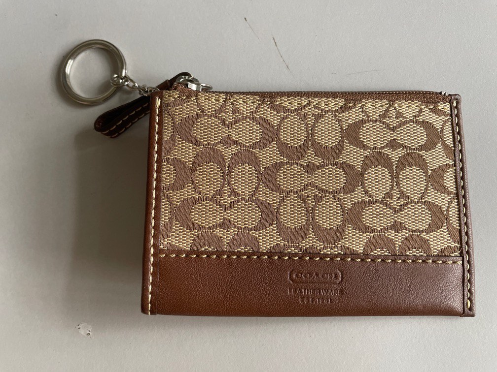 Coach Card coins Holder, Women's Fashion, Bags & Wallets, Purses ...