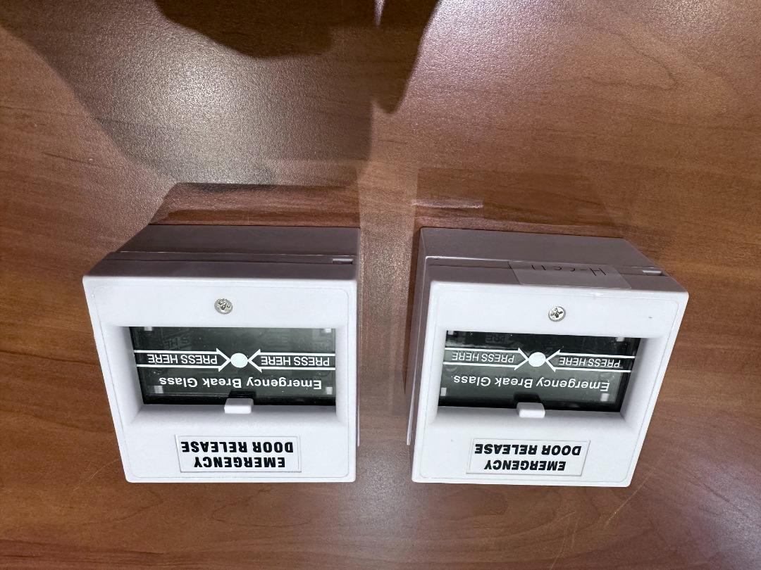 Emergency exit unlocking box, Break Glass Operated, Mains-Powered ...