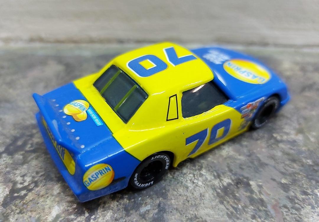FLOYD MUVILHILL "GASPRIN" - Mattel Disney Pixar Cars 1:55 Diecast ...