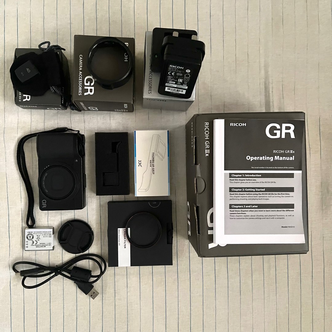 Ricoh GRiiix + Original Accessories (set/separately), Photography ...