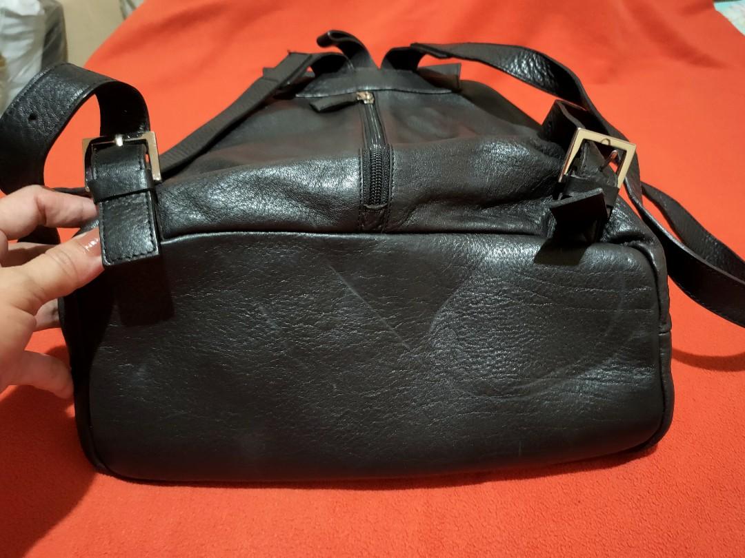 Issac Japan Genuine Leather Backpack, Women's Fashion, Bags & Wallets ...