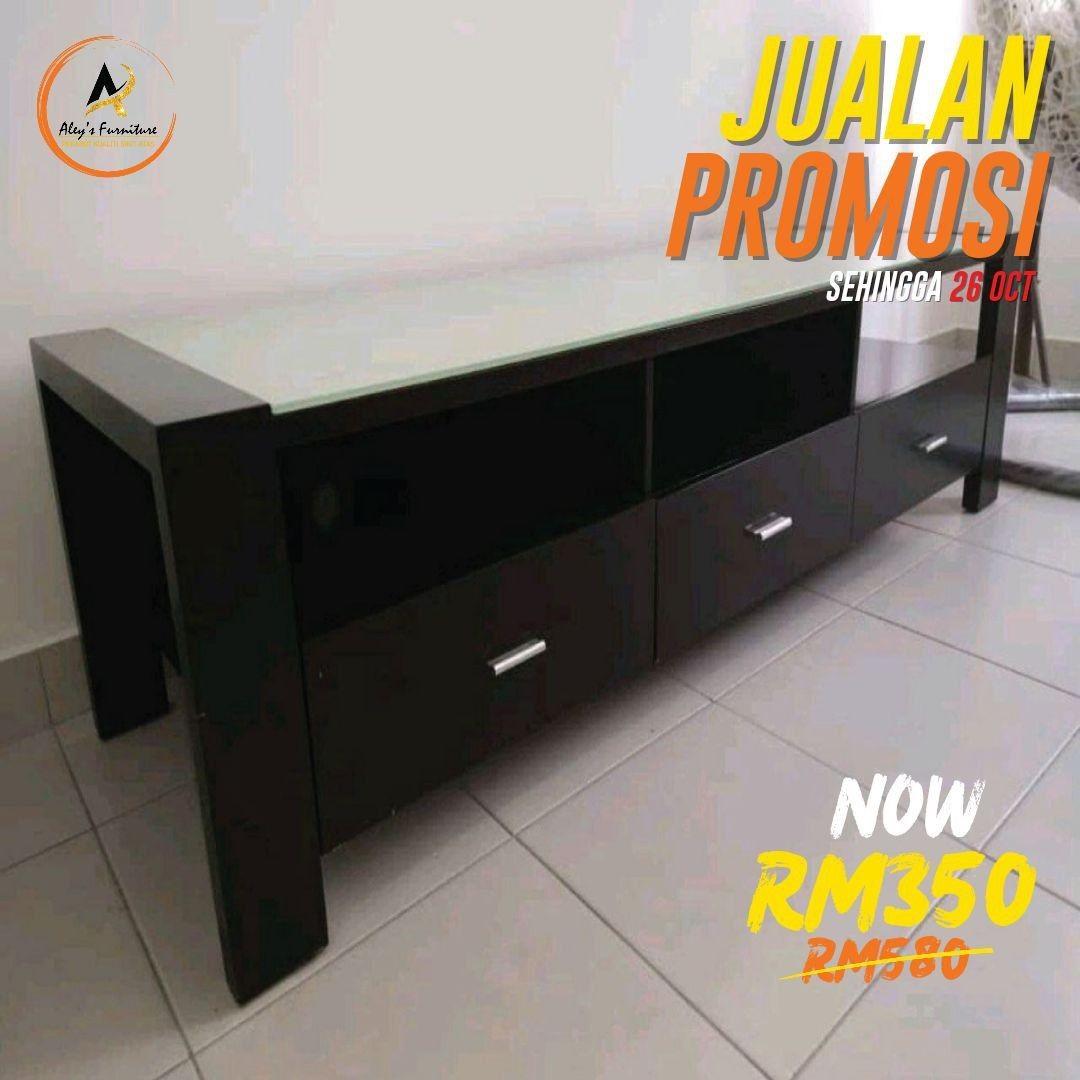 Kabinet TV Kayu Solid, Furniture & Home Living, Furniture, Shelves ...