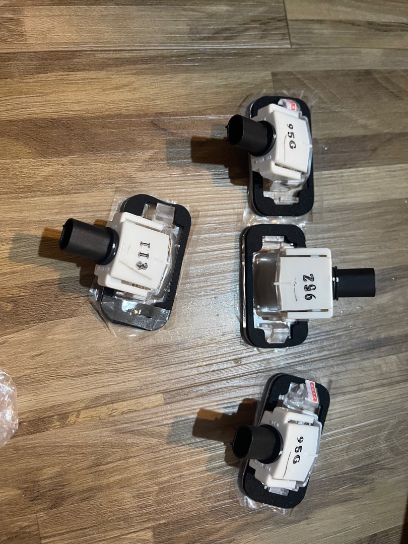 Mg hs rear number plate light holder, Car Accessories, Accessories on ...