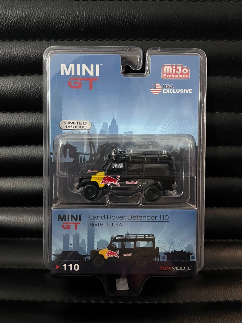 1/64 1:64 Mini GT MINIGT Land Rover Defender 110 Red Bull LUKA MGT00110 ...