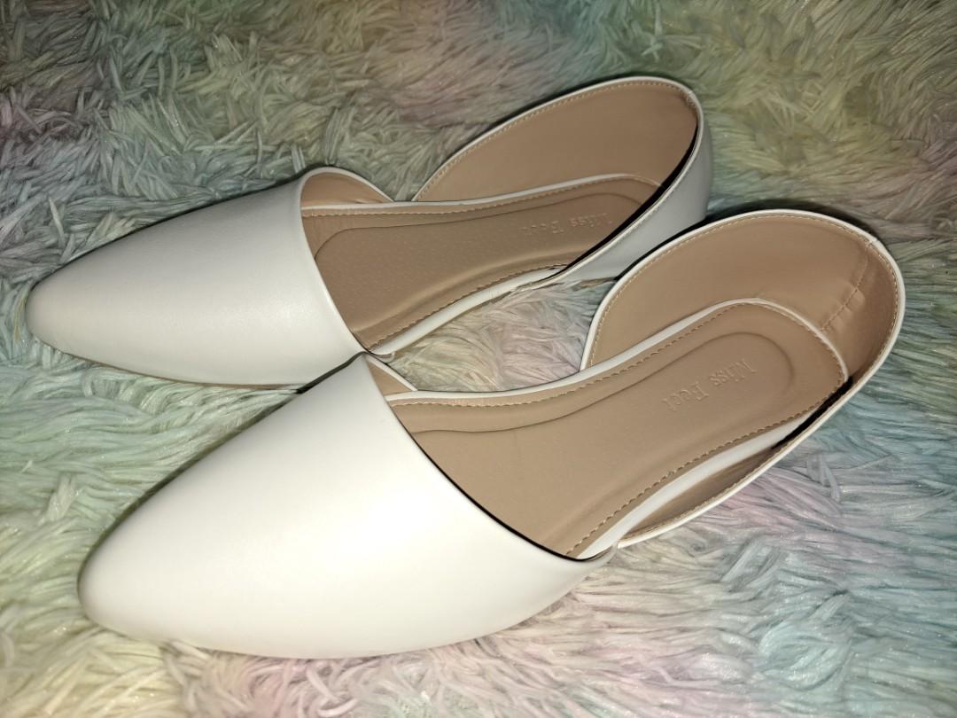 Miss Feet Flat Pointed Shoes White, Women's Fashion, Footwear, Flats ...