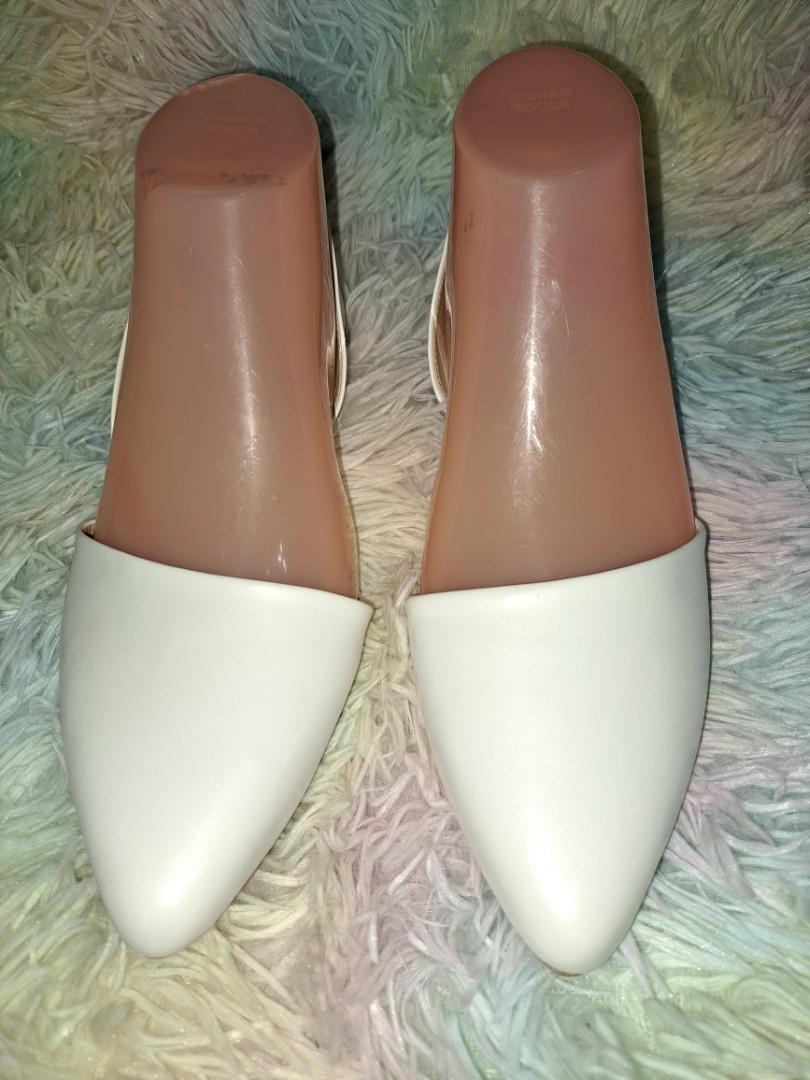Miss Feet Flat Pointed Shoes White, Women's Fashion, Footwear, Flats ...