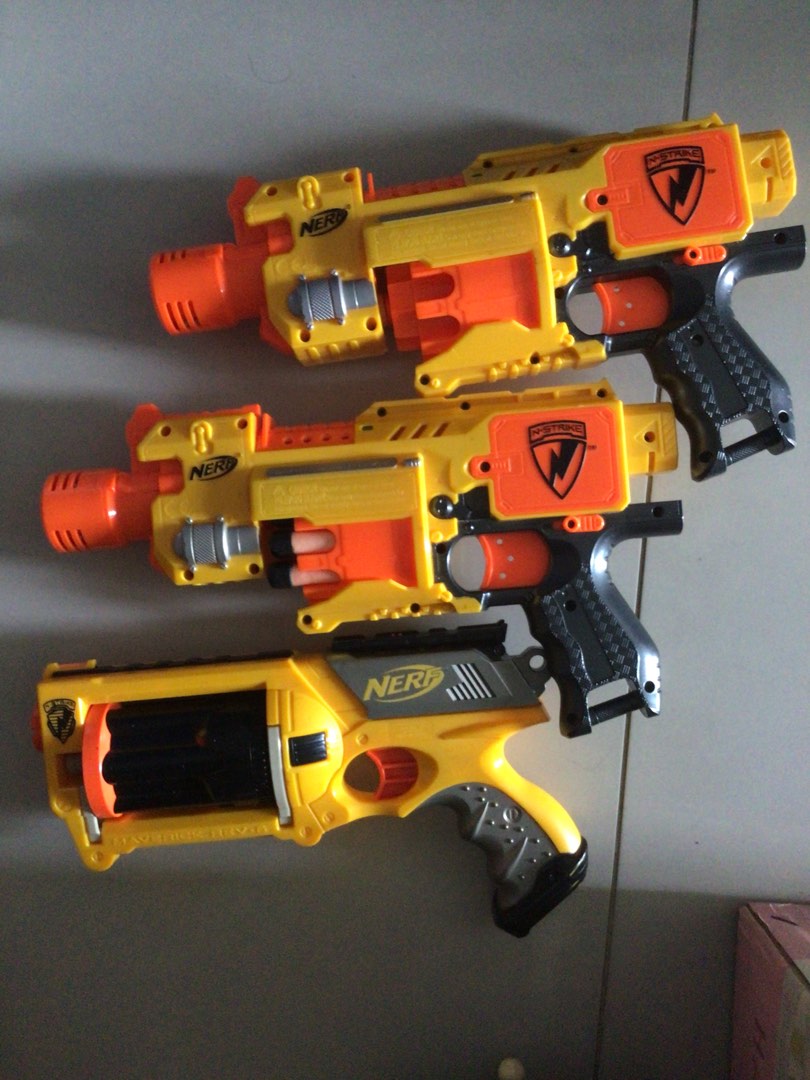 Nerf Guns Battery operated Barricade & Maverick rev-6, Hobbies & Toys ...
