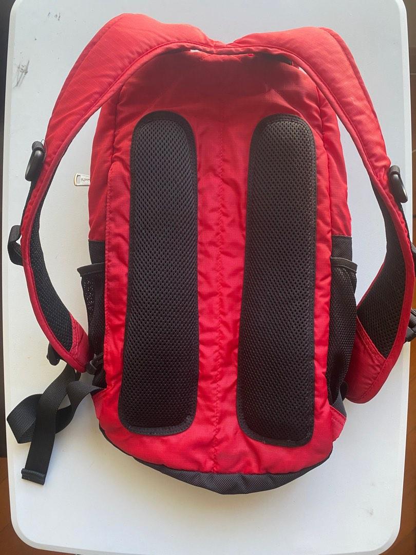Nomadic Wise Walker Backpack 背囊, 女裝, 手袋及銀包, 背囊 - Carousell