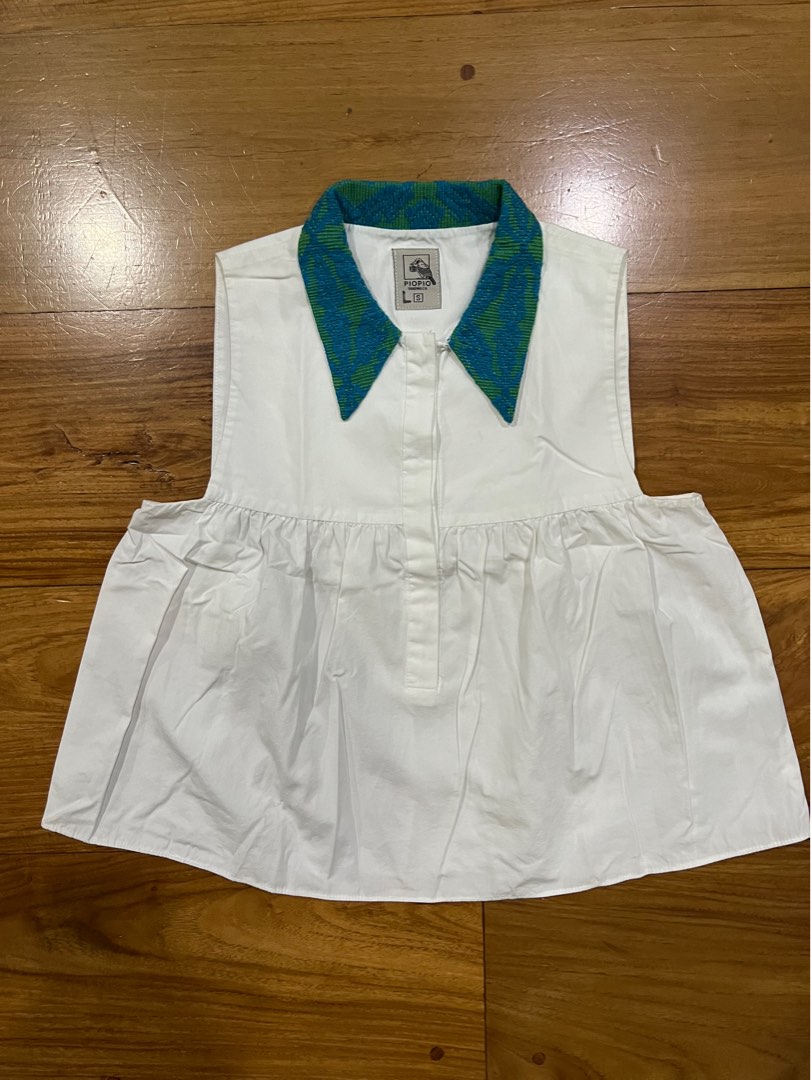 PIOPIO: White Inabel Collared Top, Women's Fashion, Tops, Sleeveless on ...