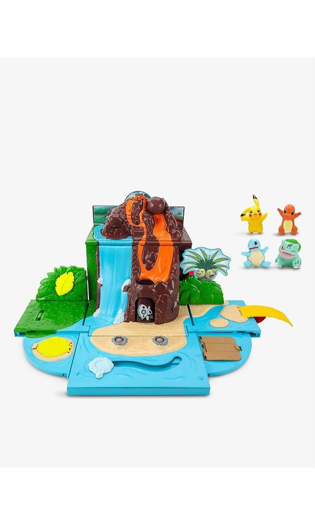 Pokemon volcano carry playset, Hobbies & Toys, Toys & Games on Carousell