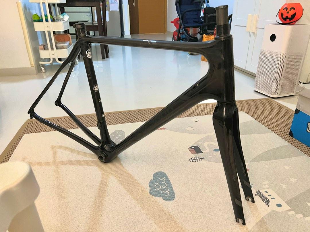 Polygon Helios Carbon Frame, Sports Equipment, Bicycles & Parts ...