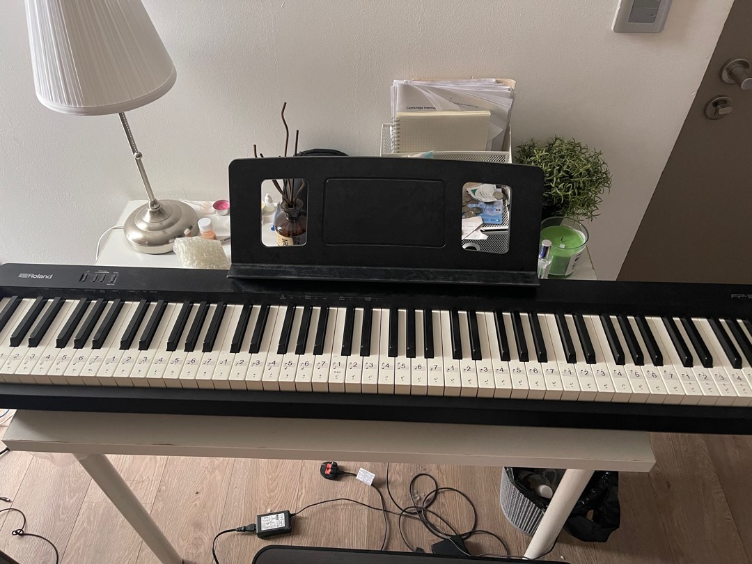 Roland Piano FP-10, Hobbies & Toys, Music & Media, Musical Instruments ...