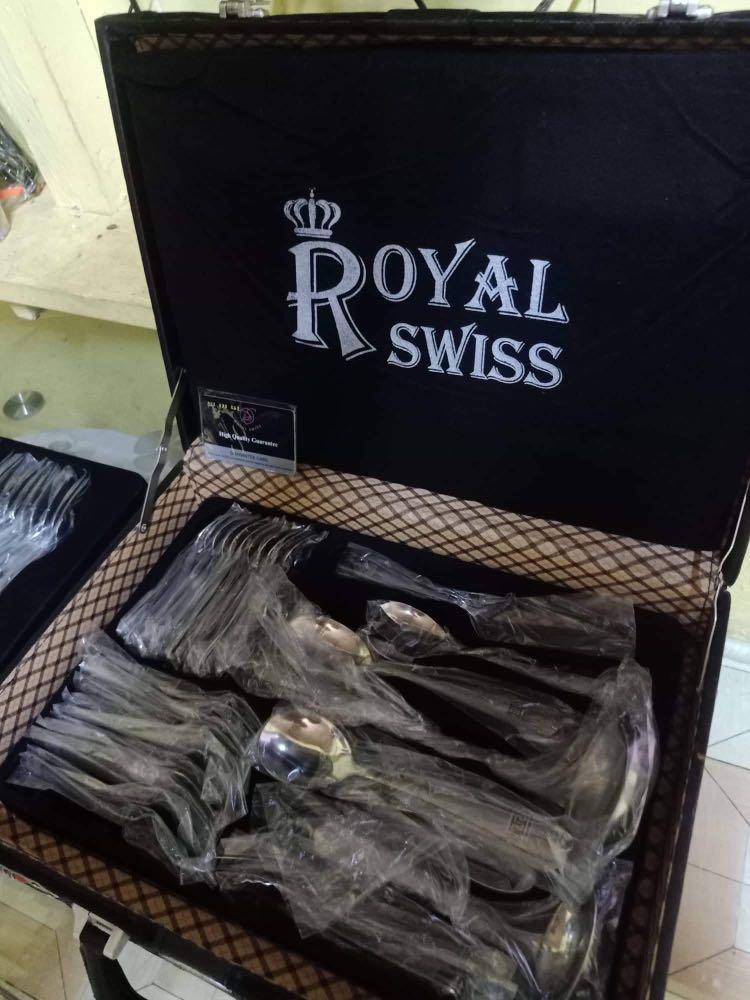 Royal Swiss - 12-person 72-piece cutlery in luxury case, Furniture ...