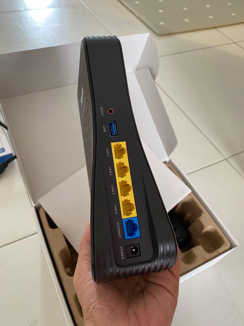 Singtel router, Computers & Tech, Parts & Accessories, Networking on ...