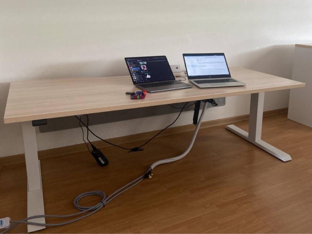 Steelcase Height Adjustable Table (175 x 78 cm), Furniture & Home ...