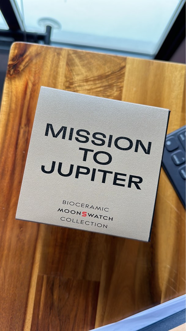 Swatch x Omega (Jupiter), Men's Fashion, Watches & Accessories, Watches ...