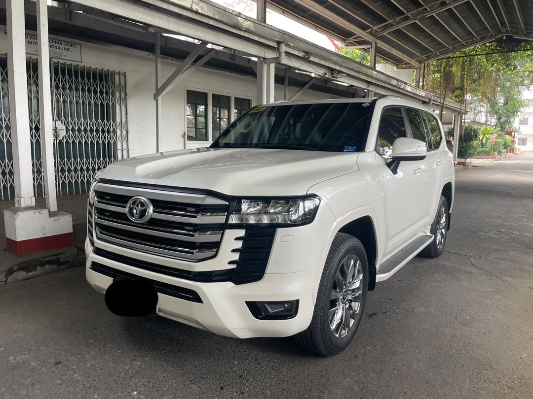 Toyota Land Cruiser LC300 VX armored bulletproof Auto, Cars for Sale, Used Cars on Carousell