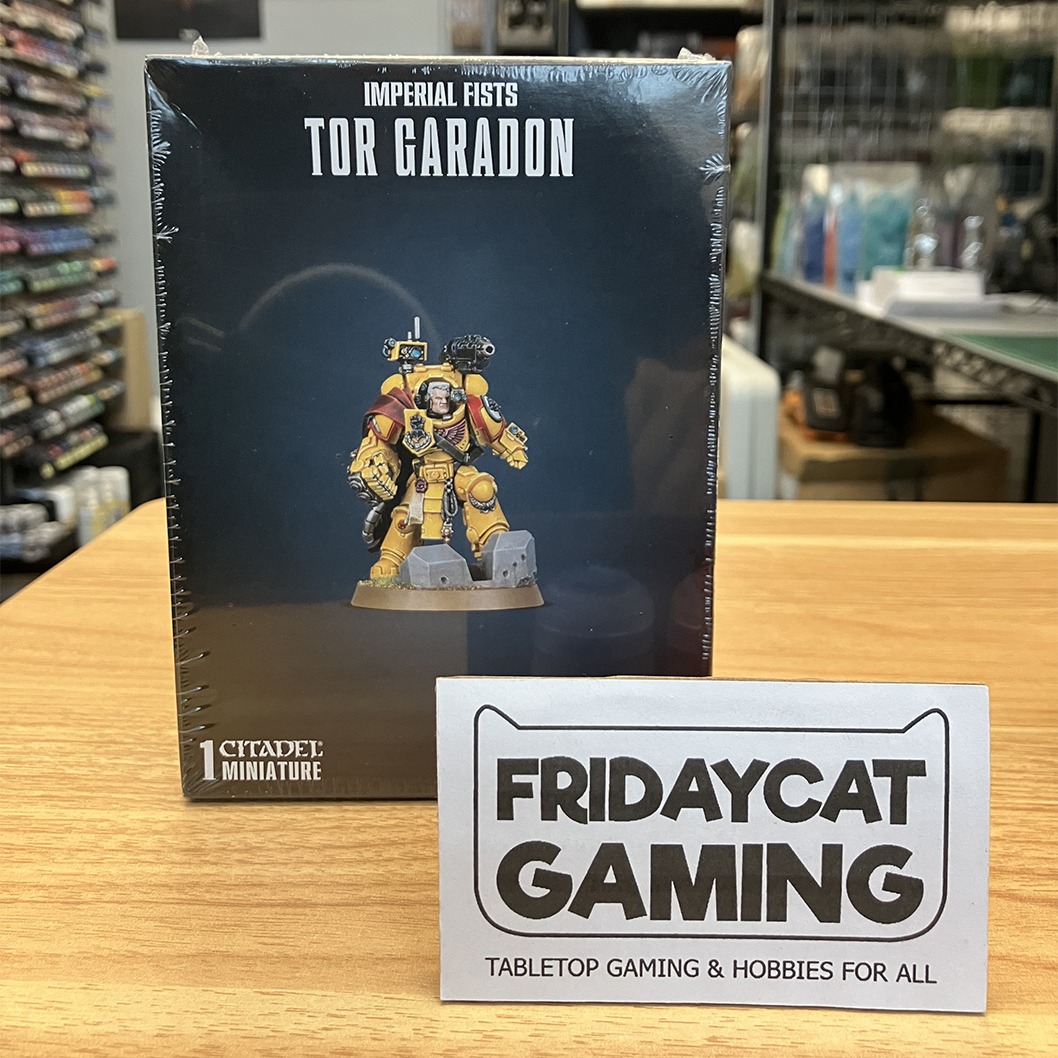 Warhammer 40000: Imperial Fists Tor Garadon, Hobbies & Toys, Toys ...