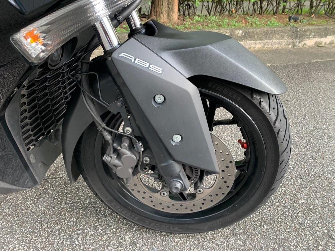 Yamaha Xmax 300 ABS Matt Metallic Black Color. One Meticulous Mature ...