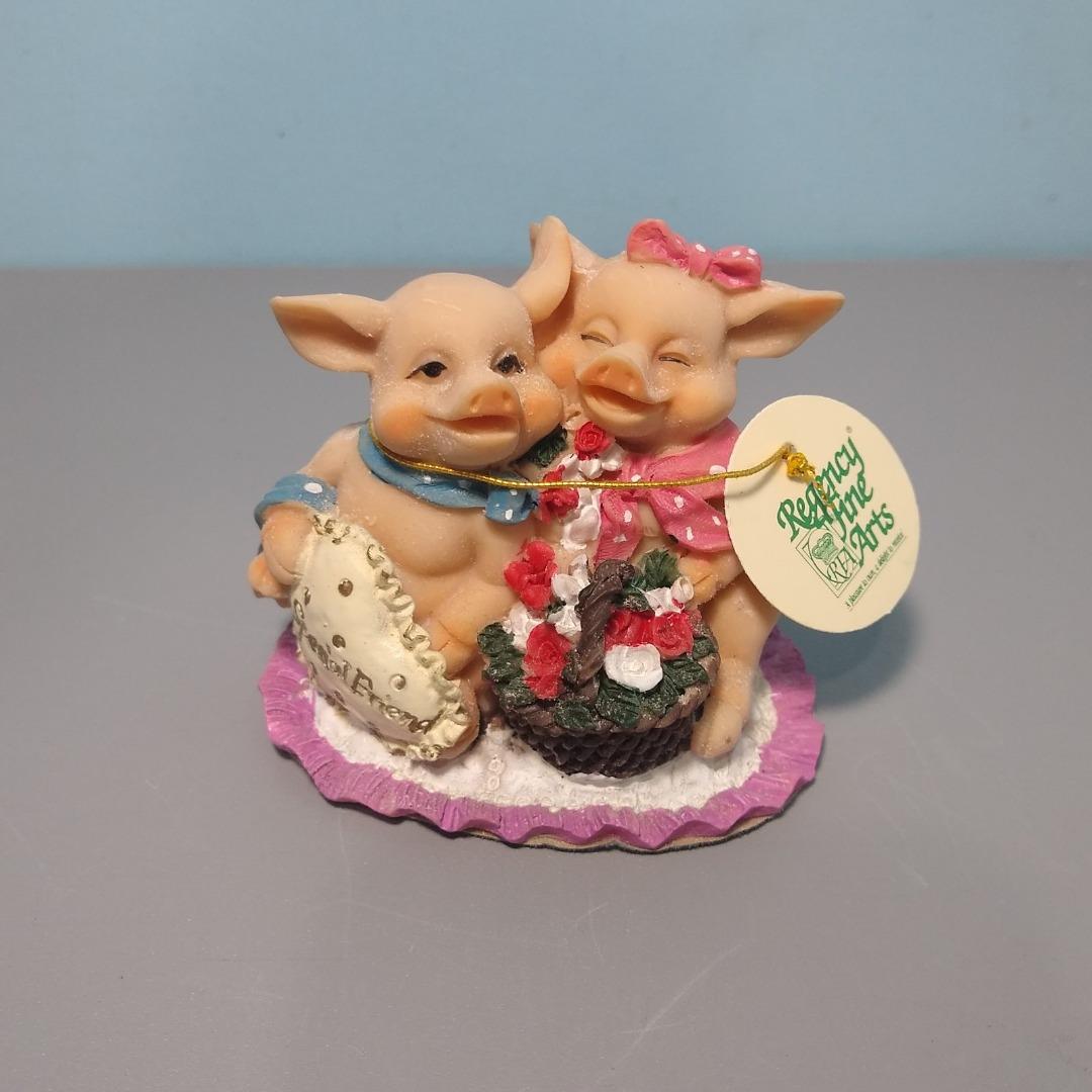 6.5cm or 2.6" Small Regency Fine Arts "A Special Friend" Pig Couple ...