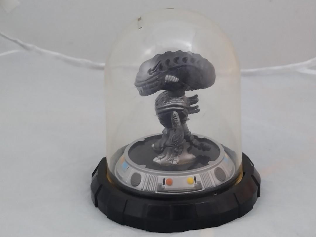 Aliens Xenomorph Vintage Coin Bank Tabung, Hobbies & Toys, Toys & Games ...