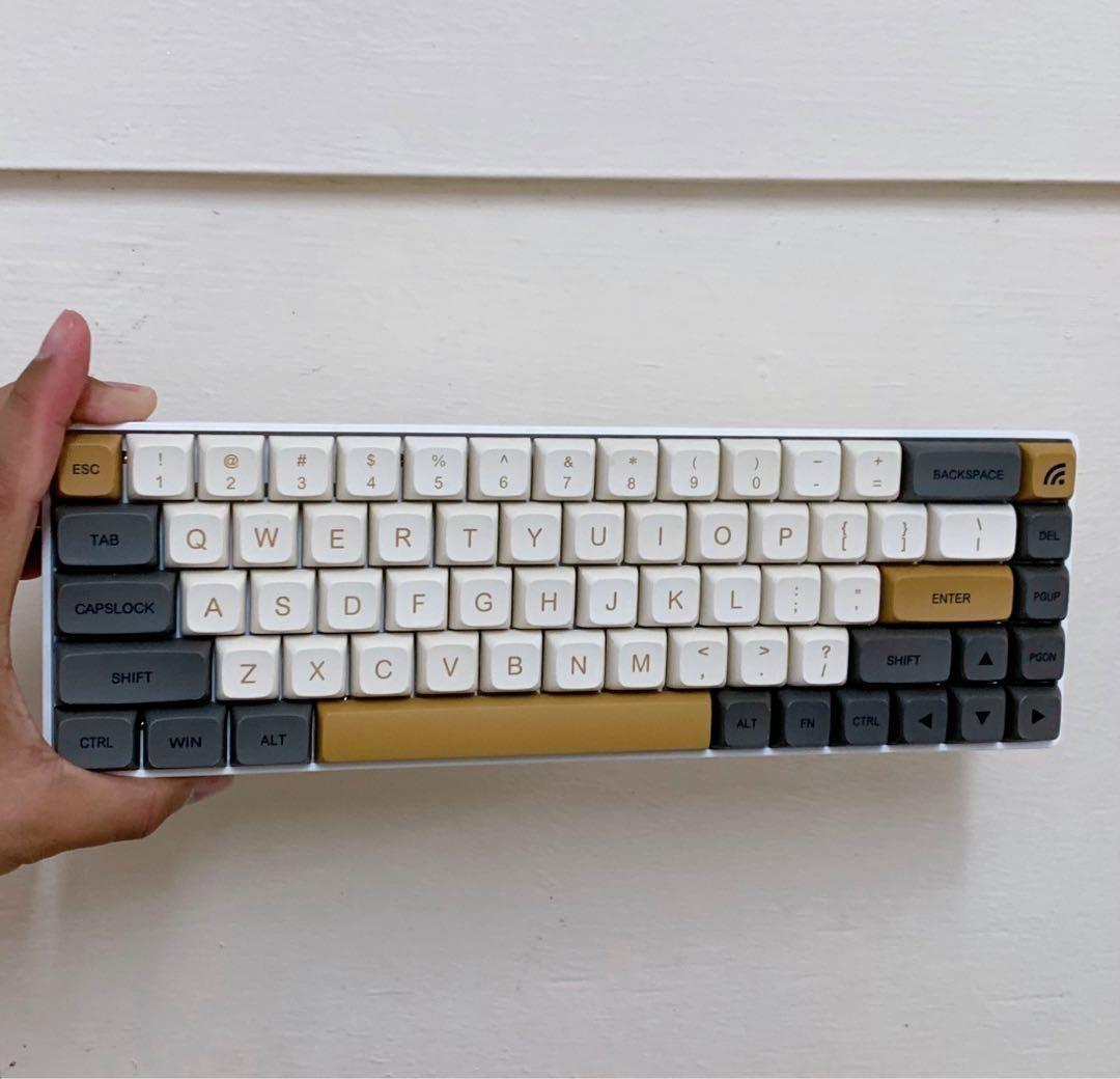 Brand new Fully modded 65% Custom Mechanical keyboard (full set ...