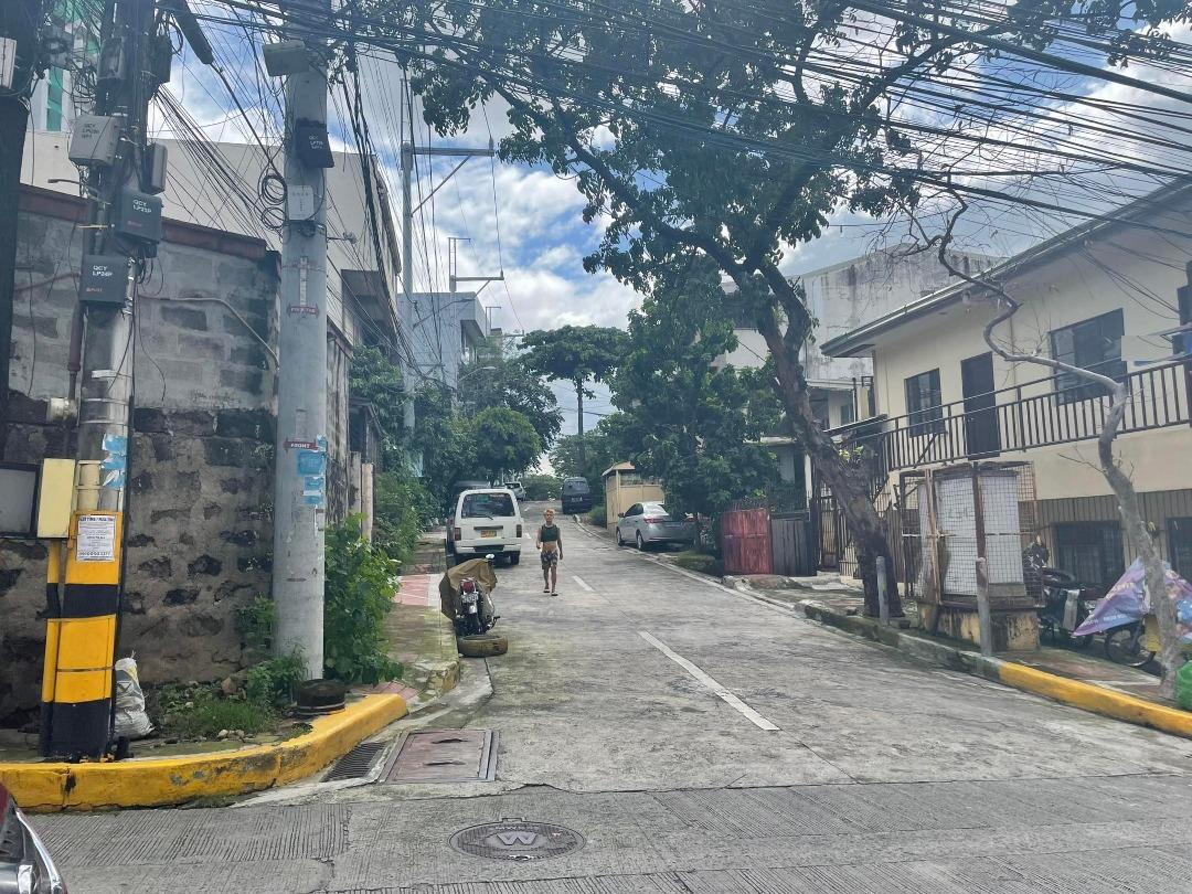 BRANDNEW APARTMENT HOUSE AND LOT FOR SALE IN BRGY. MARIBLO SAN FRANCISCO DEL MONTE Q.C ...