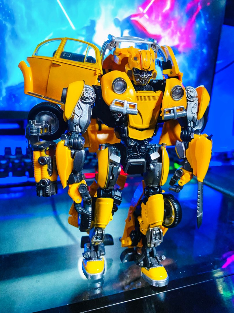 BUMBLE BEE Transformers die-Cast, Hobbies & Toys, Toys & Games on Carousell