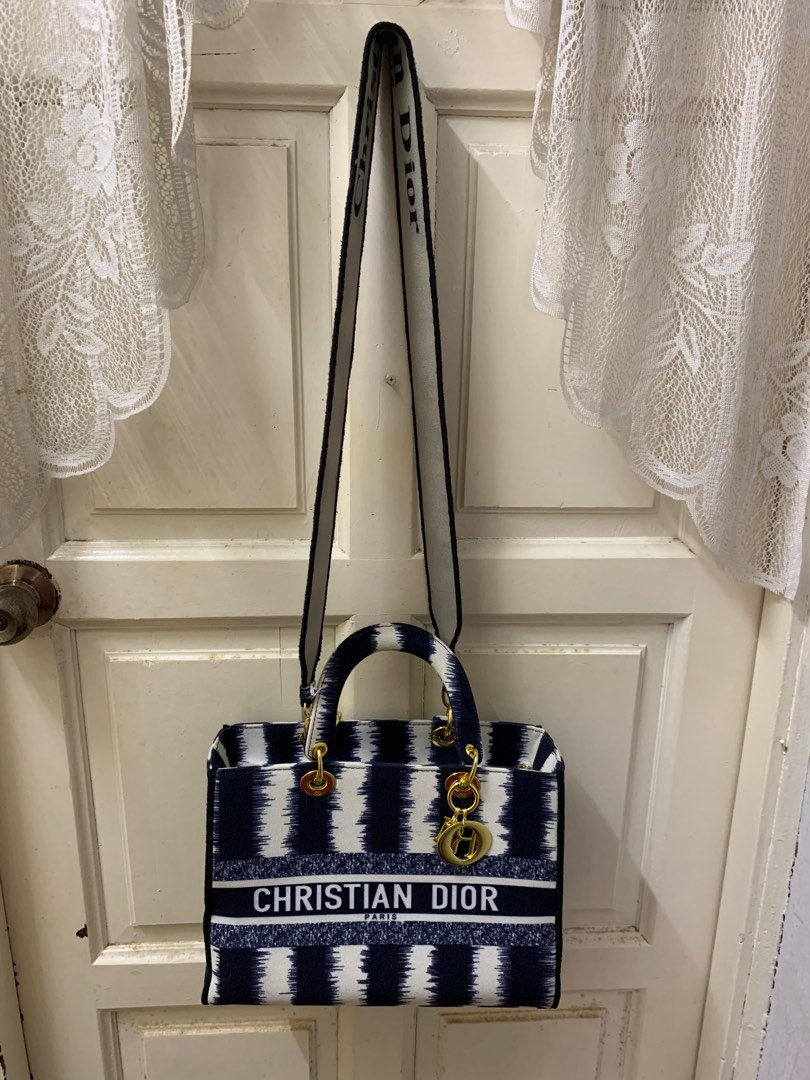 CD handbag, Luxury, Bags & Wallets on Carousell