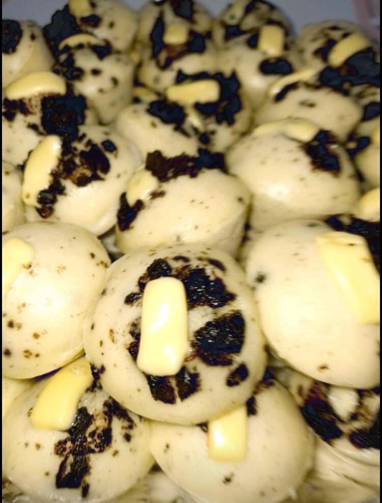 Cookies and Cream Puto Cheese, Food & Drinks, Homemade Bakes on Carousell