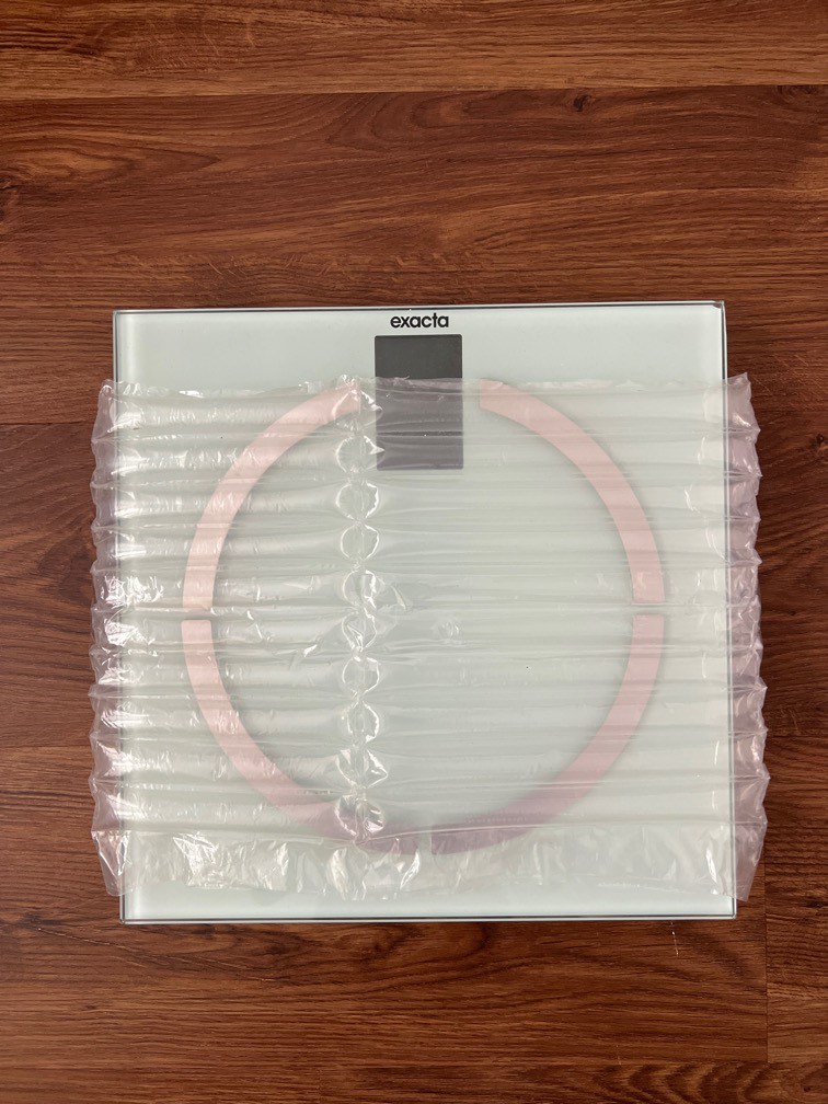 Exacta digital weighing scale, Health & Nutrition, Health Monitors ...