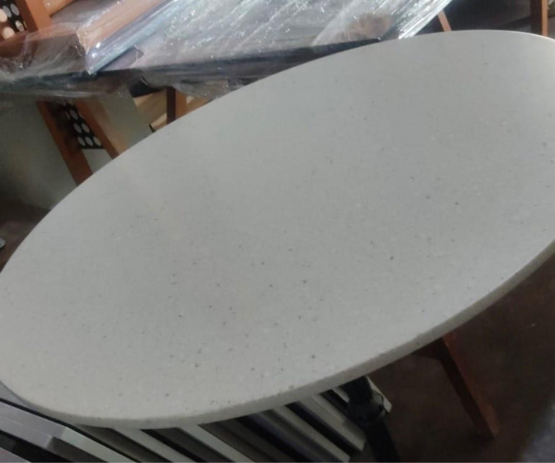 F&B Restaurant / Cafe / Bistro Round High Bar Table ( Solid Quartz Top ...