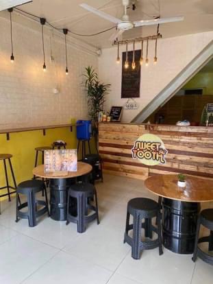 Hanging bar lights (4 drop lights), Furniture & Home Living, Lighting ...