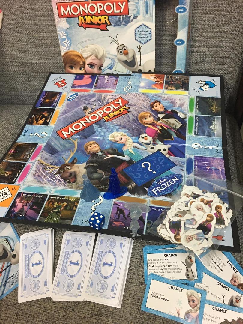 Hasbro Monopoly Junior - Frozen (with exclusive Frozen movers), Hobbies ...