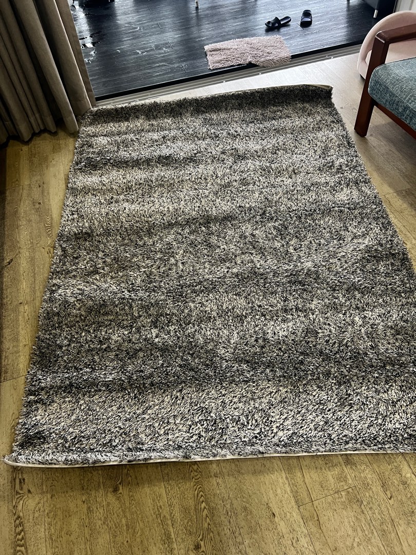 Home carpet, Furniture & Home Living, Home Decor, Carpets, Mats ...