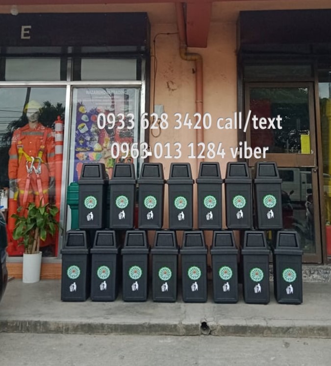 Hooded Trash Bin Segregation trash Bin, Furniture & Home Living ...