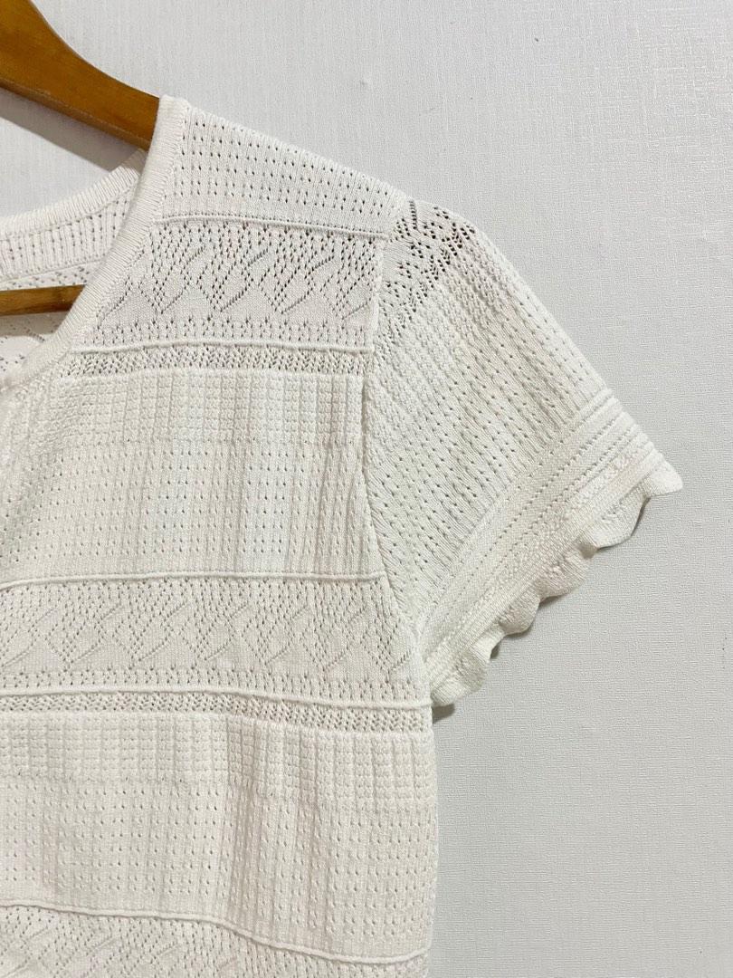 Hq Korean brand knit scallop hem top, Women's Fashion, Tops, Blouses on ...