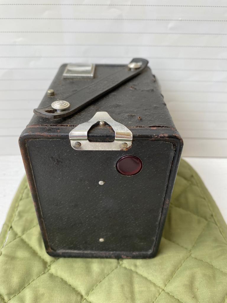 KODAK Six-20 Brownie Model E Camera, Hobbies & Toys, Memorabilia ...