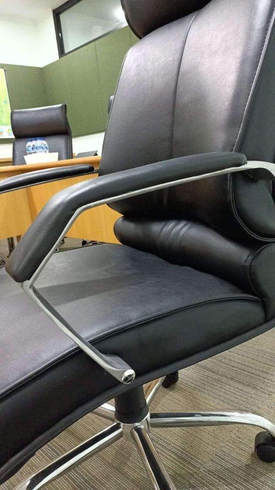 Kursi Direktur Matrix SAVELLO Kursi Kantor Kursi Belajar Kursi Kerja ...