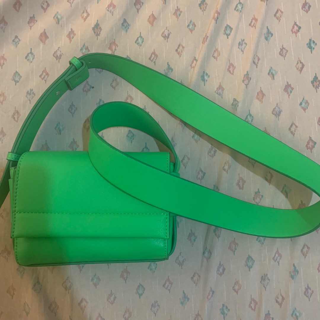 Mango Green Flap Body Bag, Women's Fashion, Bags & Wallets, Cross-body ...