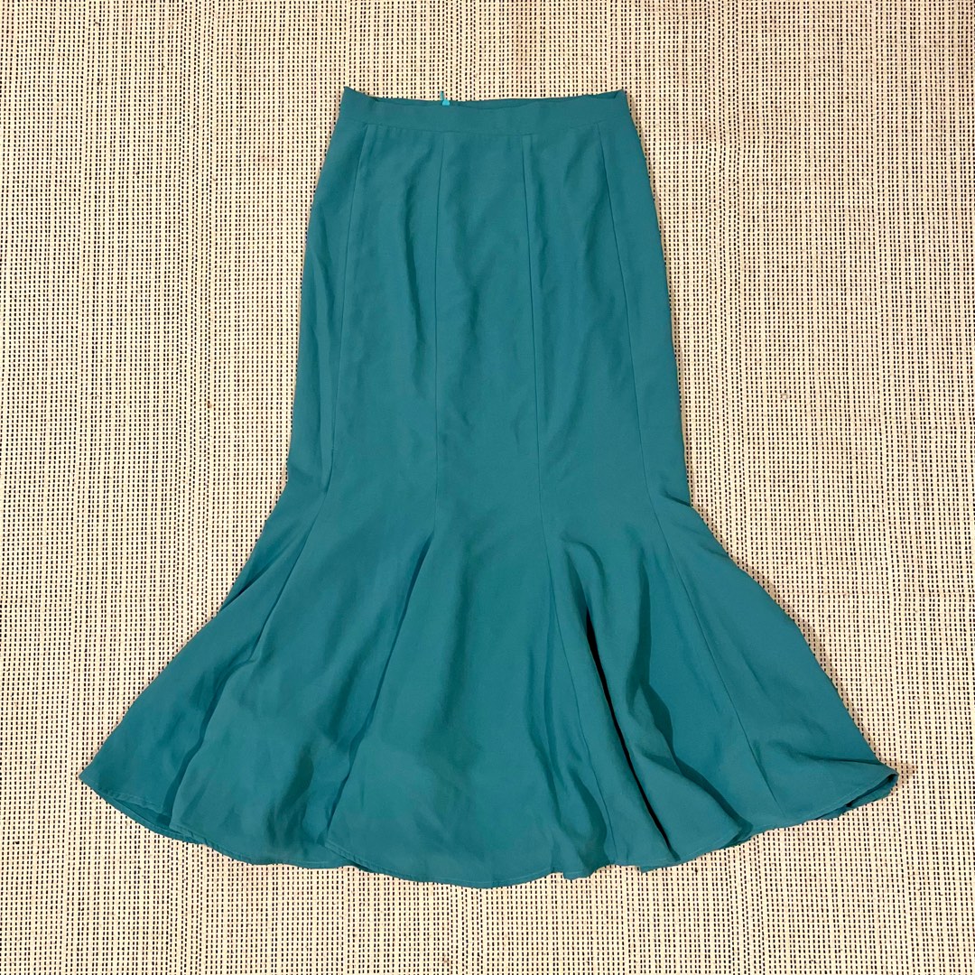 Mermaid Skirt, Women's Fashion, Bottoms, Skirts on Carousell