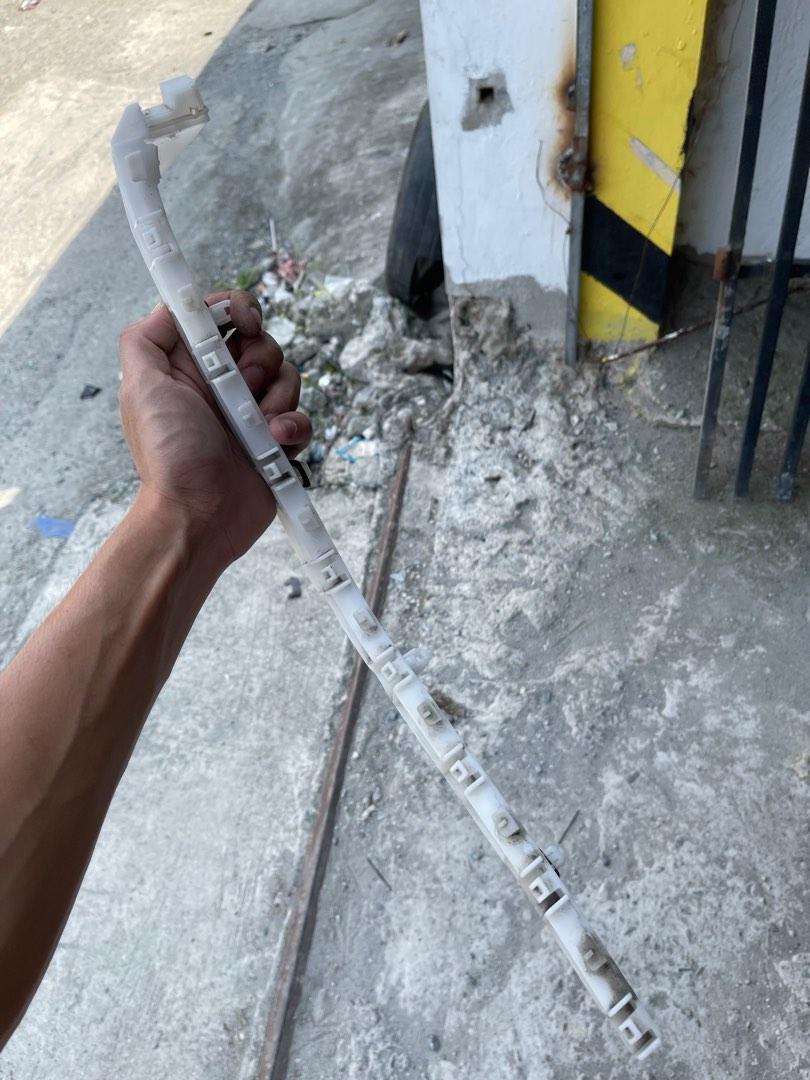 MIRAGE G4 REAR BUMPER RETAINER(right hand), Car Parts & Accessories ...