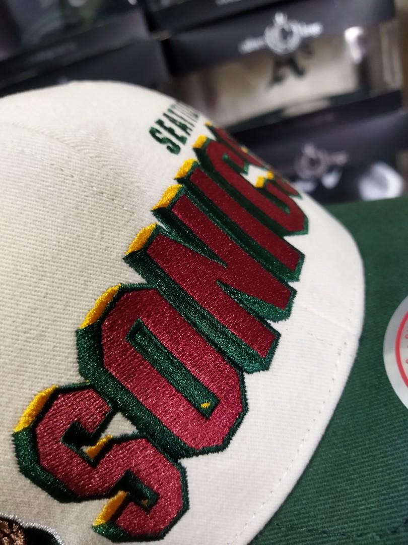 Mitchel & Ness Seattle Supersonics 1996 Draft Shadow Pro Crown Fit, Men ...