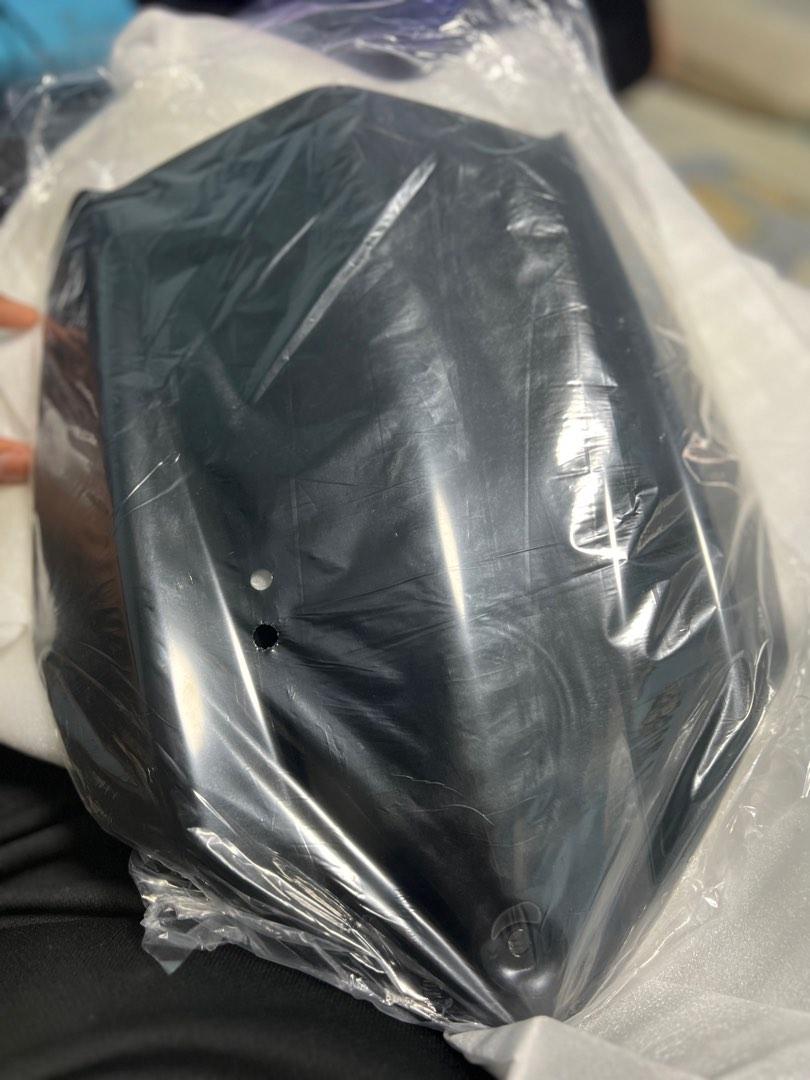 Mt03 windshield, Motorcycles, Motorcycle Accessories on Carousell