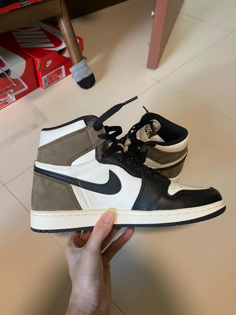 Nike Air Jordan 1 / AJ1 High Dark Mocha EU41, US8, Men's Fashion, Footwear, Sneakers on Carousell