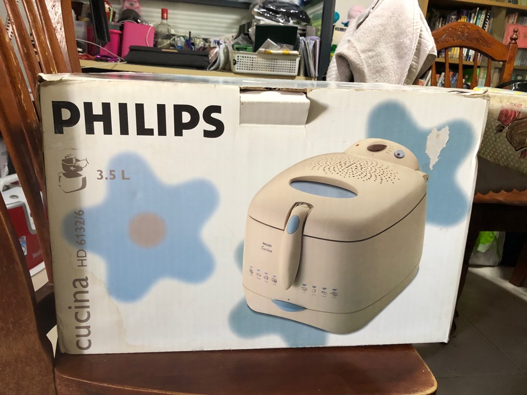 Philips 3.5L fryer/adult rain coat $30 high quality , TV & Home ...