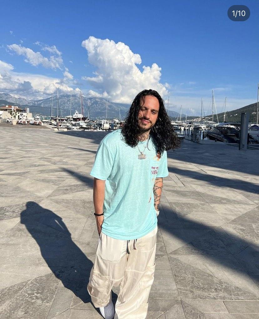 RUSS WORLD TOUR (VIP), Tickets & Vouchers, Event Tickets on Carousell