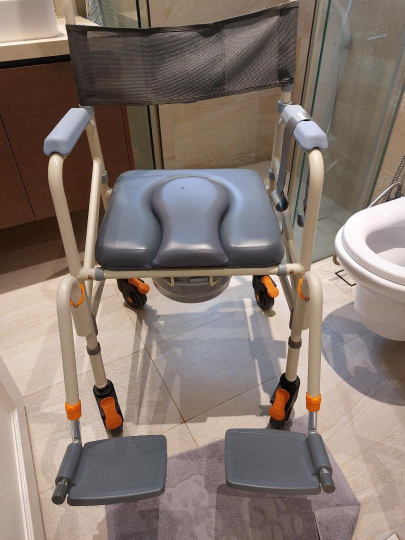 ShowerBuddy Foldable Mobile Shower Commode Chair with wheels, Health ...