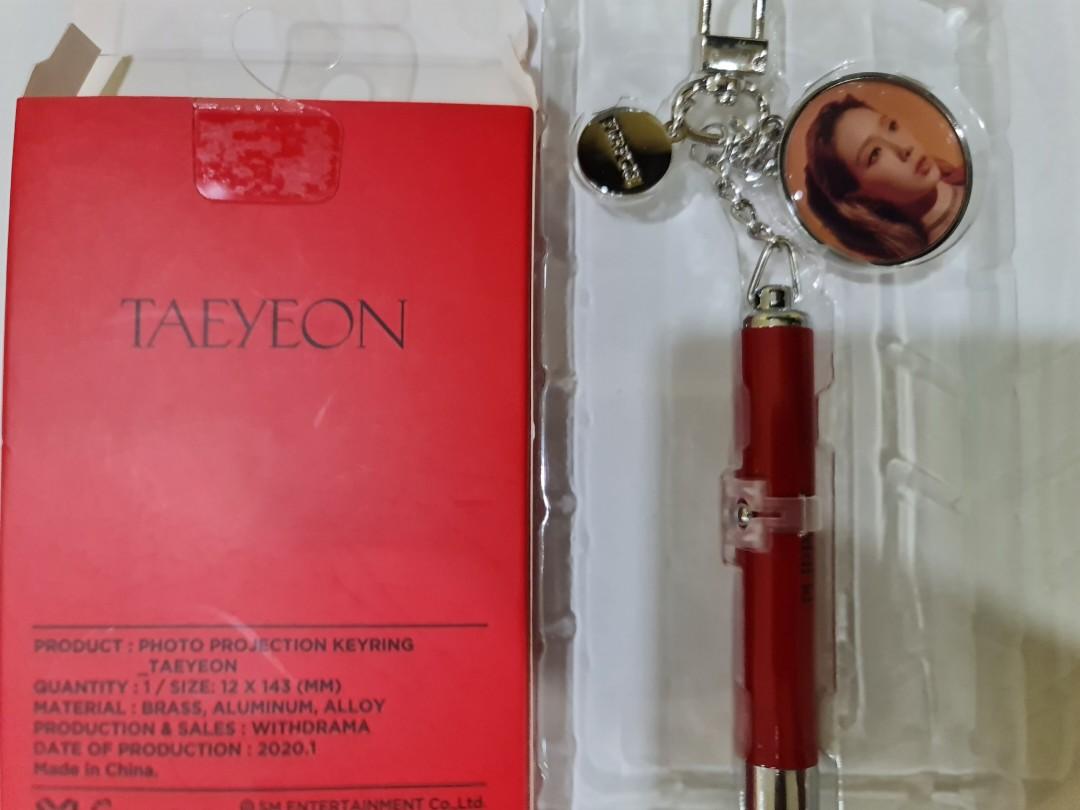 WTS SNSD TAEYEON MERCH PURPOSE, Hobbies & Toys, Collectibles ...