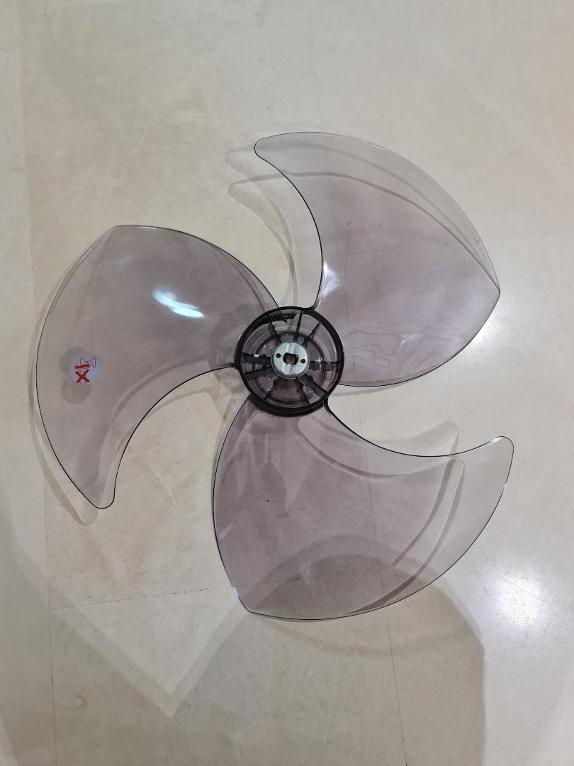 18" Mitzubishi fan blade, Furniture & Home Living, Lighting & Fans ...